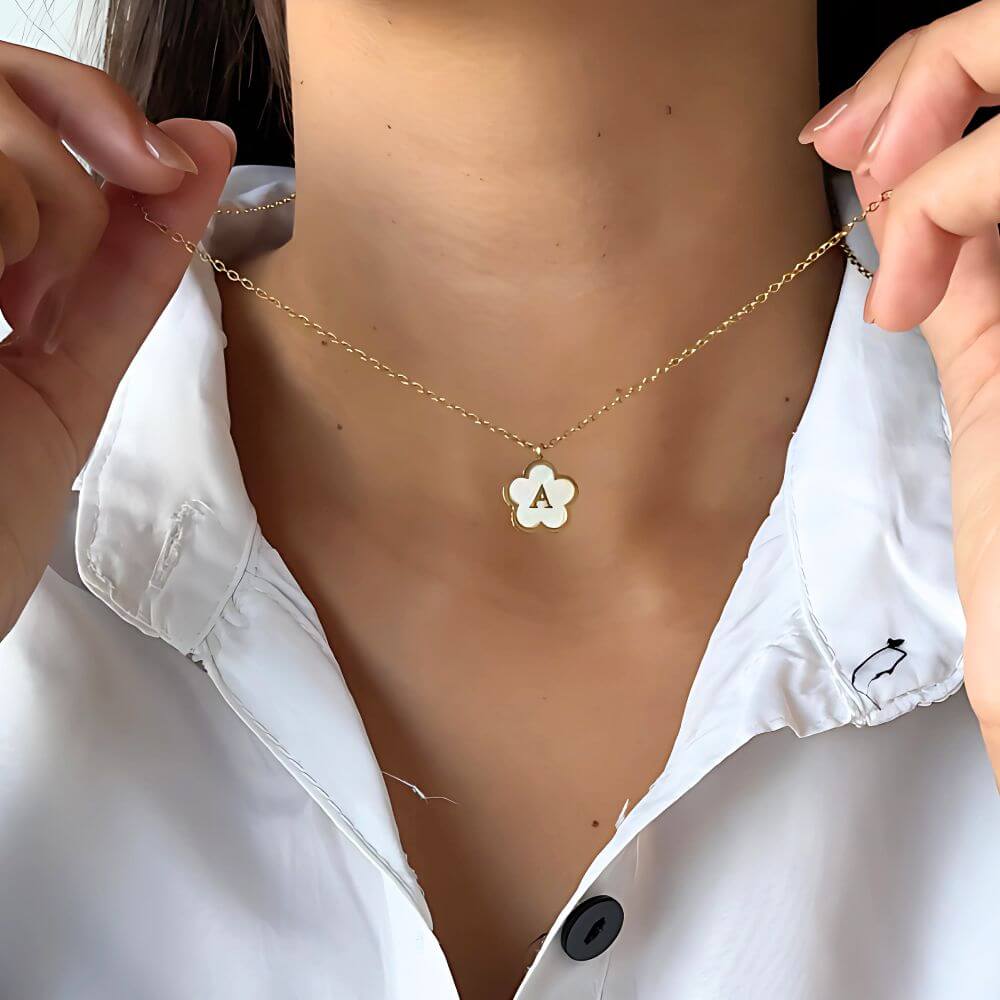 Personalised Five Leaf Clover Initial Necklace Gold | High Quality ...